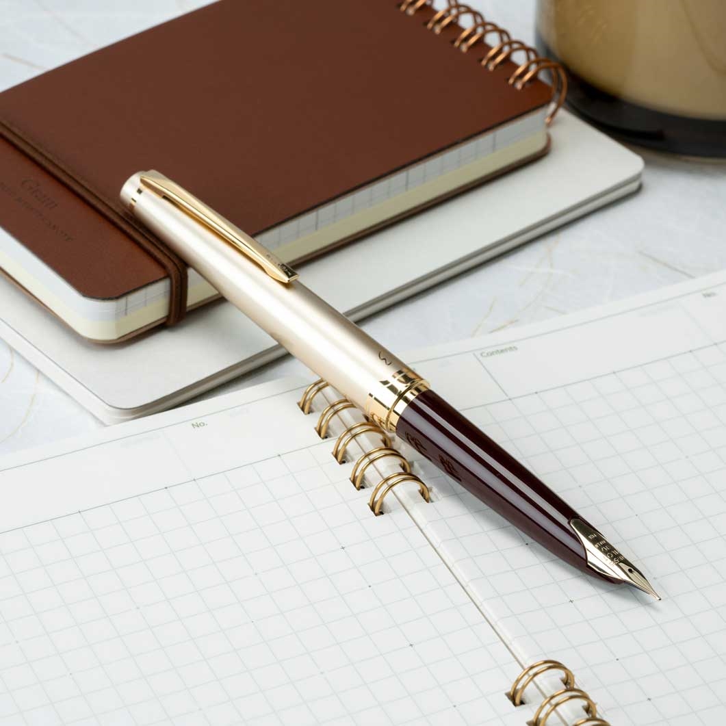 Pilot E95S Special Edition Fountain Pen