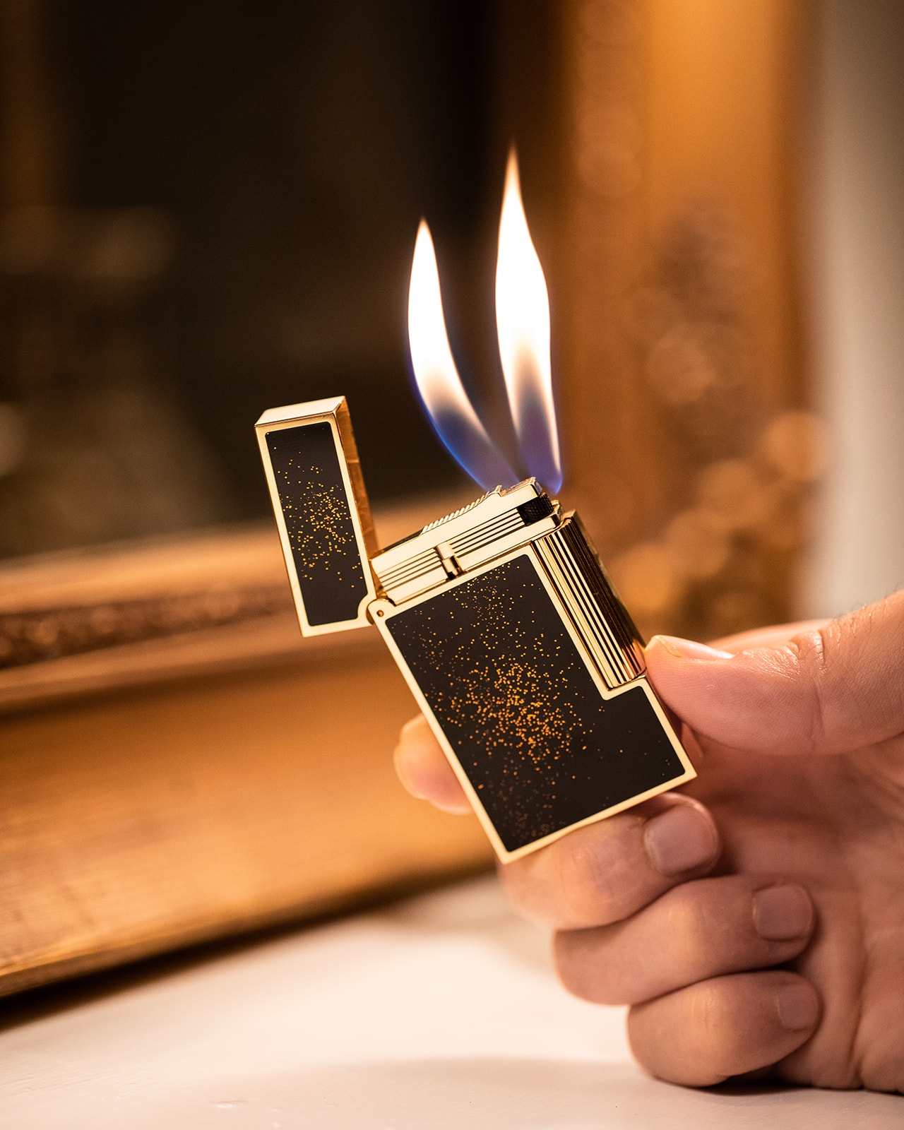 Dupont Gold Dust Line 2 Lighter