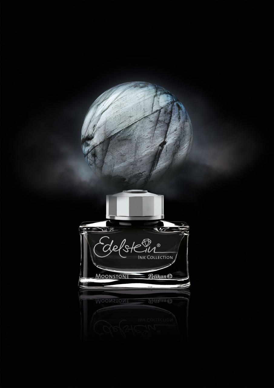 Pelikan 2020 Edelstein Ink of the Year Moonstone