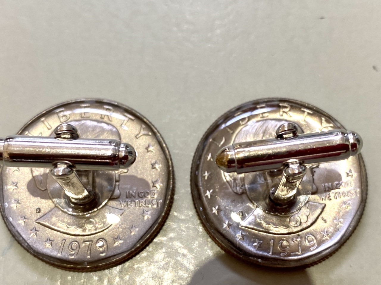 Silver Star Dollar Susan B.Anthony Eagle Side Cufflinks Black